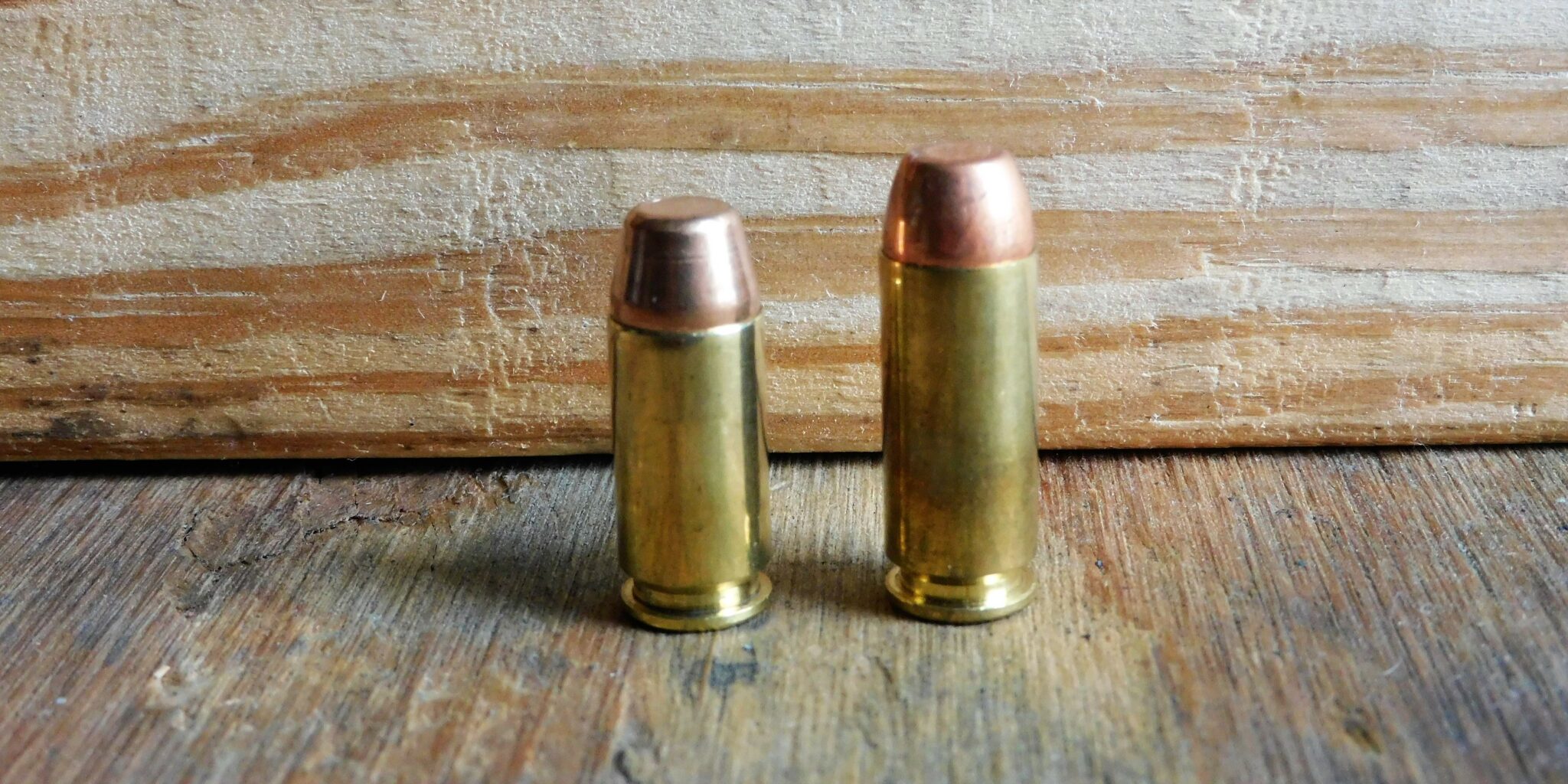 .40 S&W vs. 10mm Auto 2025: Ammo Comparison