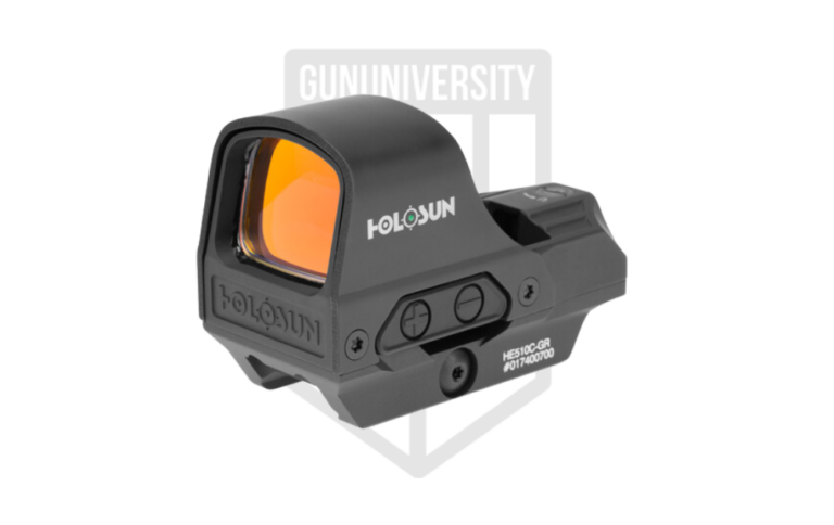 4 Best Holographic Sight: [2025 UPDATED!] + Buyers Guide